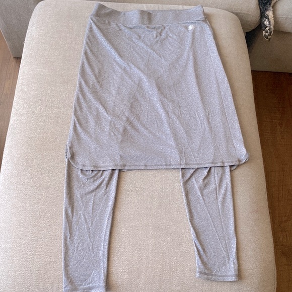 Snoga Athletics | Skirts | Snoga Gray Skort With Leggings | Poshmark